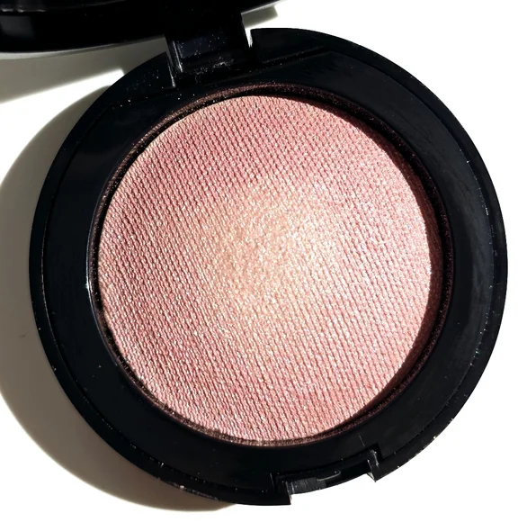 Pink Diamond Dust